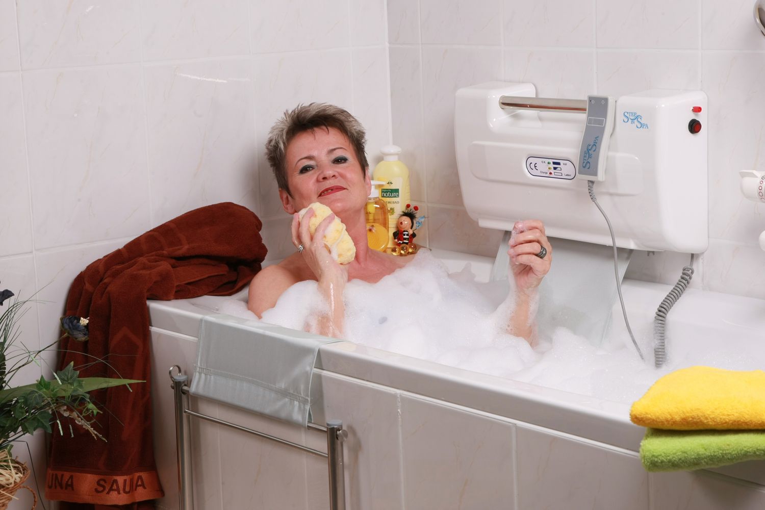 Bade-Band Wannenlift - B.MOBIL Berndt Mobilitätsprodukte GmbH